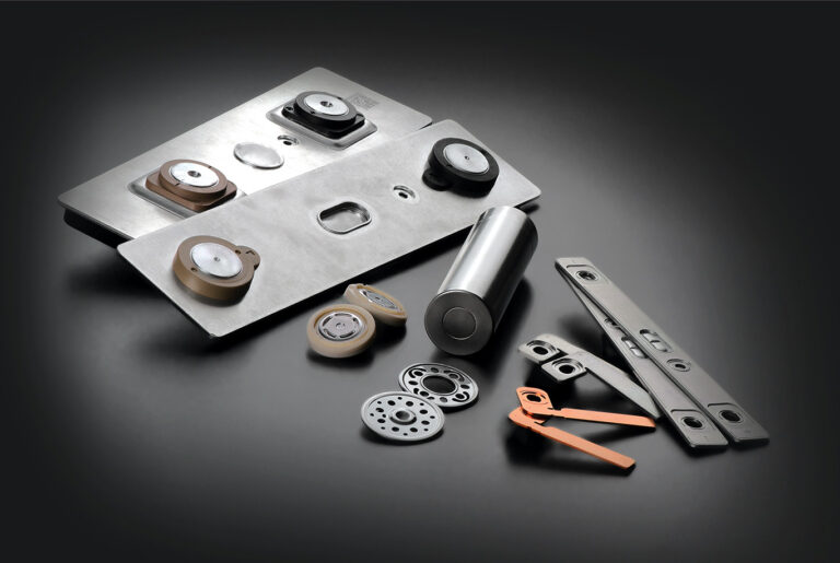 The Anatomy & Mechanics of a Lithium-ion Battery | IntriPlex Technologies